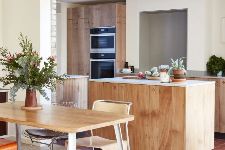Pluck: contemporary bespoke kitchens, handmade in London • Colourful ...